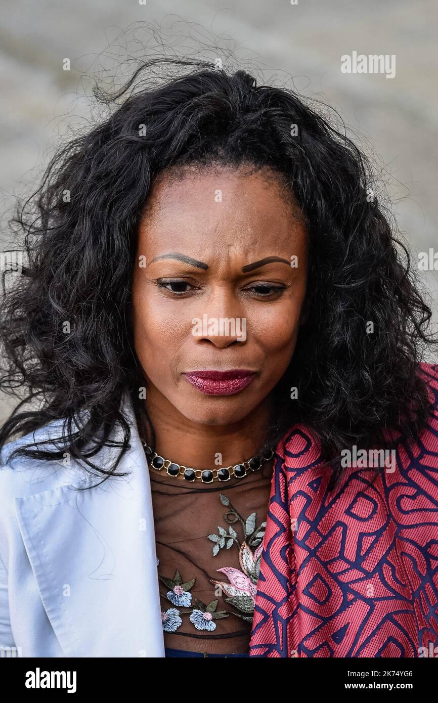 Groupe laura hi-res stock photography and images - Alamy