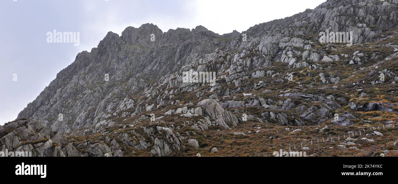 Tryfan, mountain in Snowdonia, Wales, from western aspect Stock Photo ...