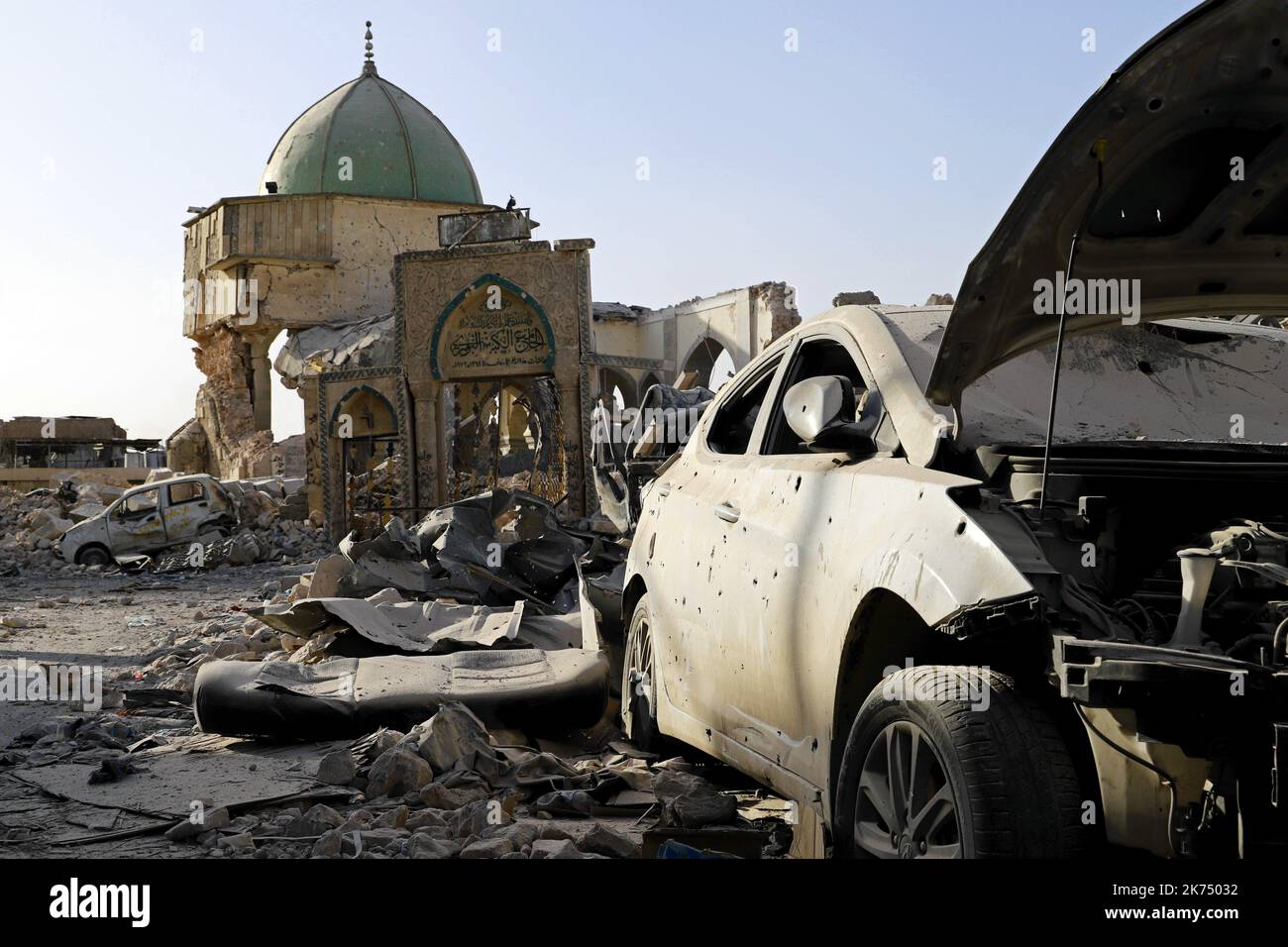 Atmosphere in Mosul, Iraq, devastated after years of occupation of the ...