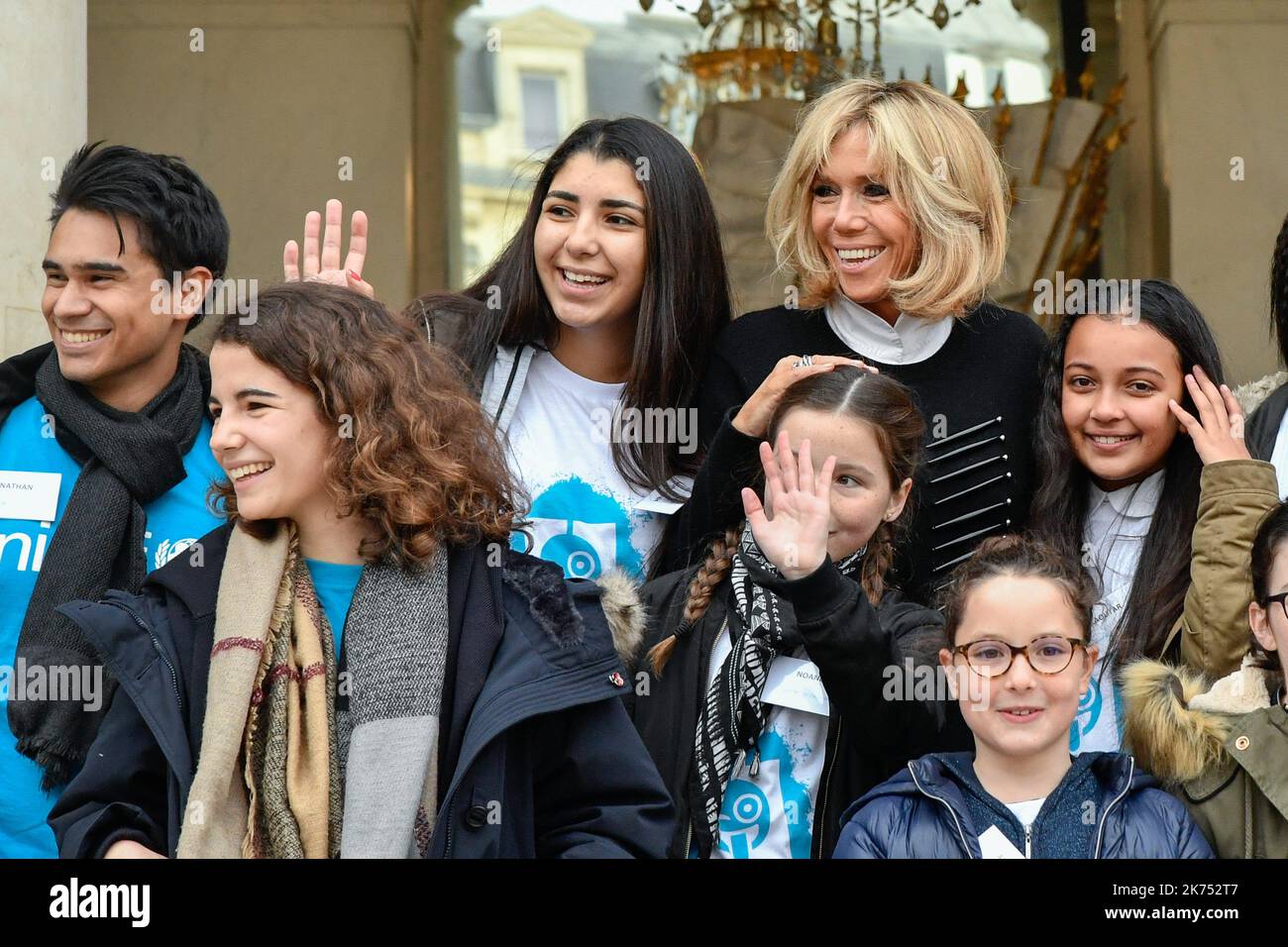 Brigitte Macron welcomes children from UNICEF Stock Photo - Alamy