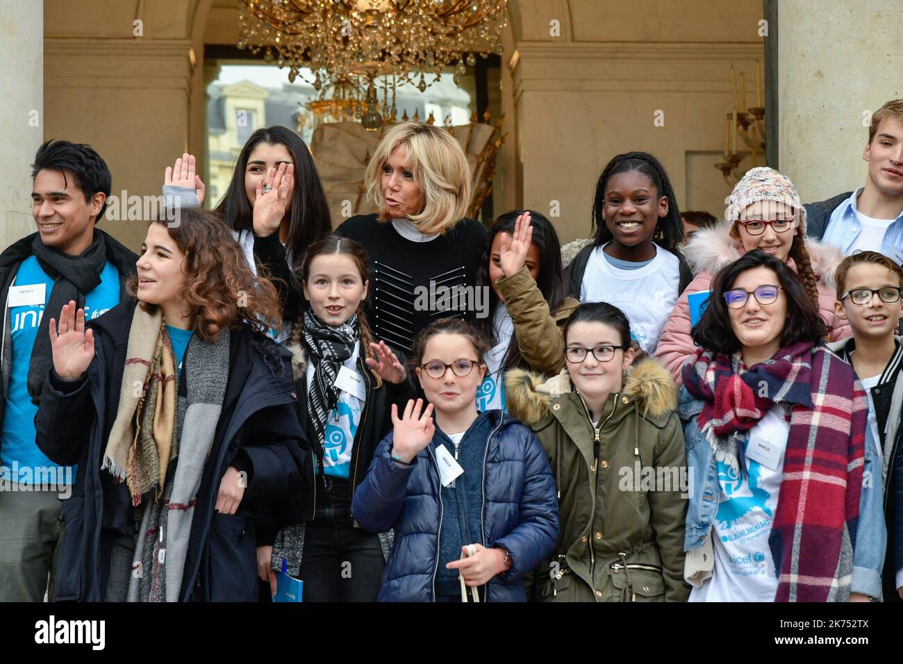 Brigitte Macron welcomes children from UNICEF Stock Photo - Alamy