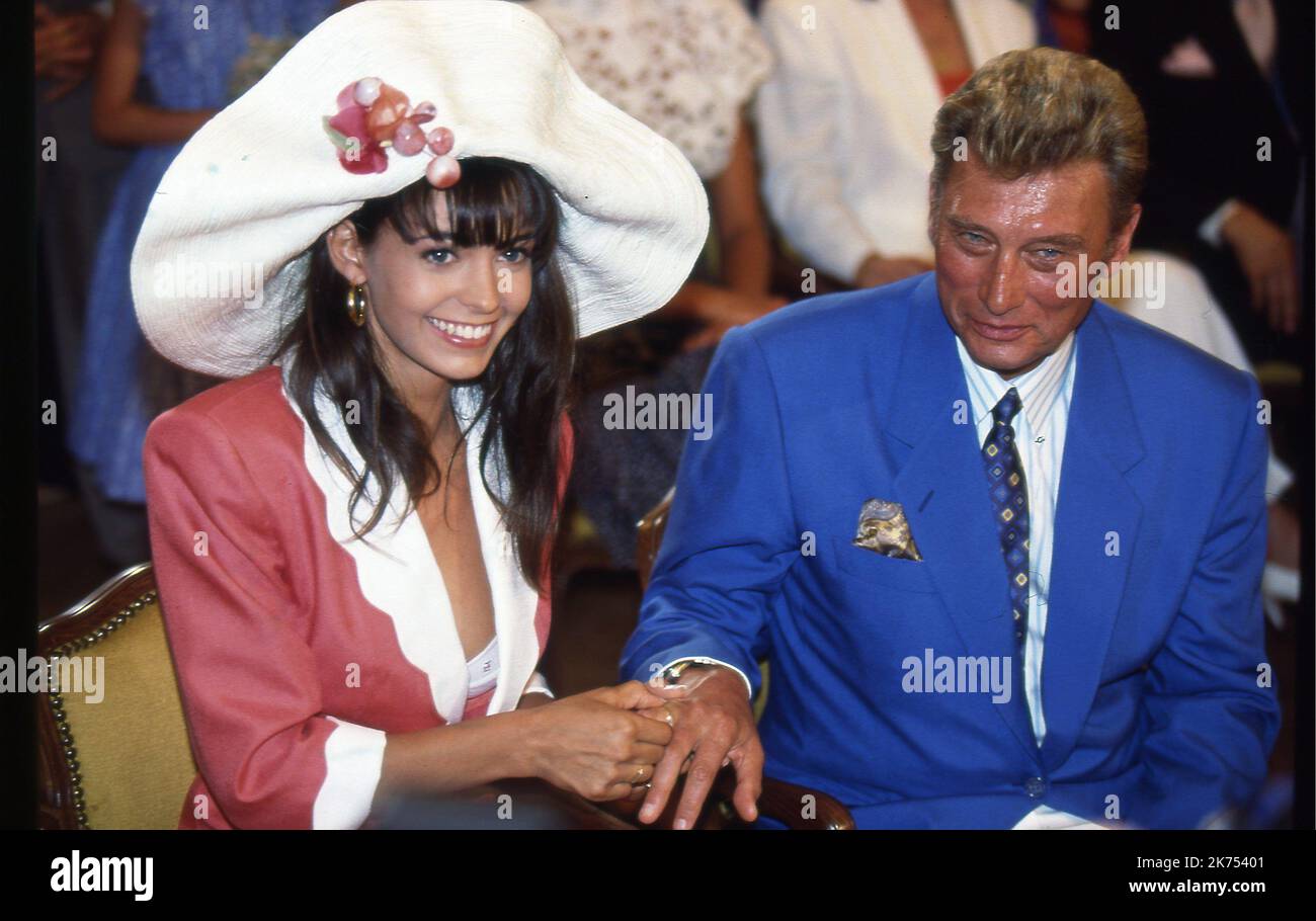 st tropez johnny wedding and adeline here the finger ring at the town ...