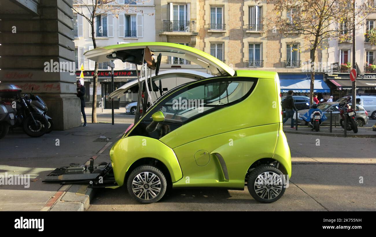 Elbee presents its new car for disabled people. People can stay in ...