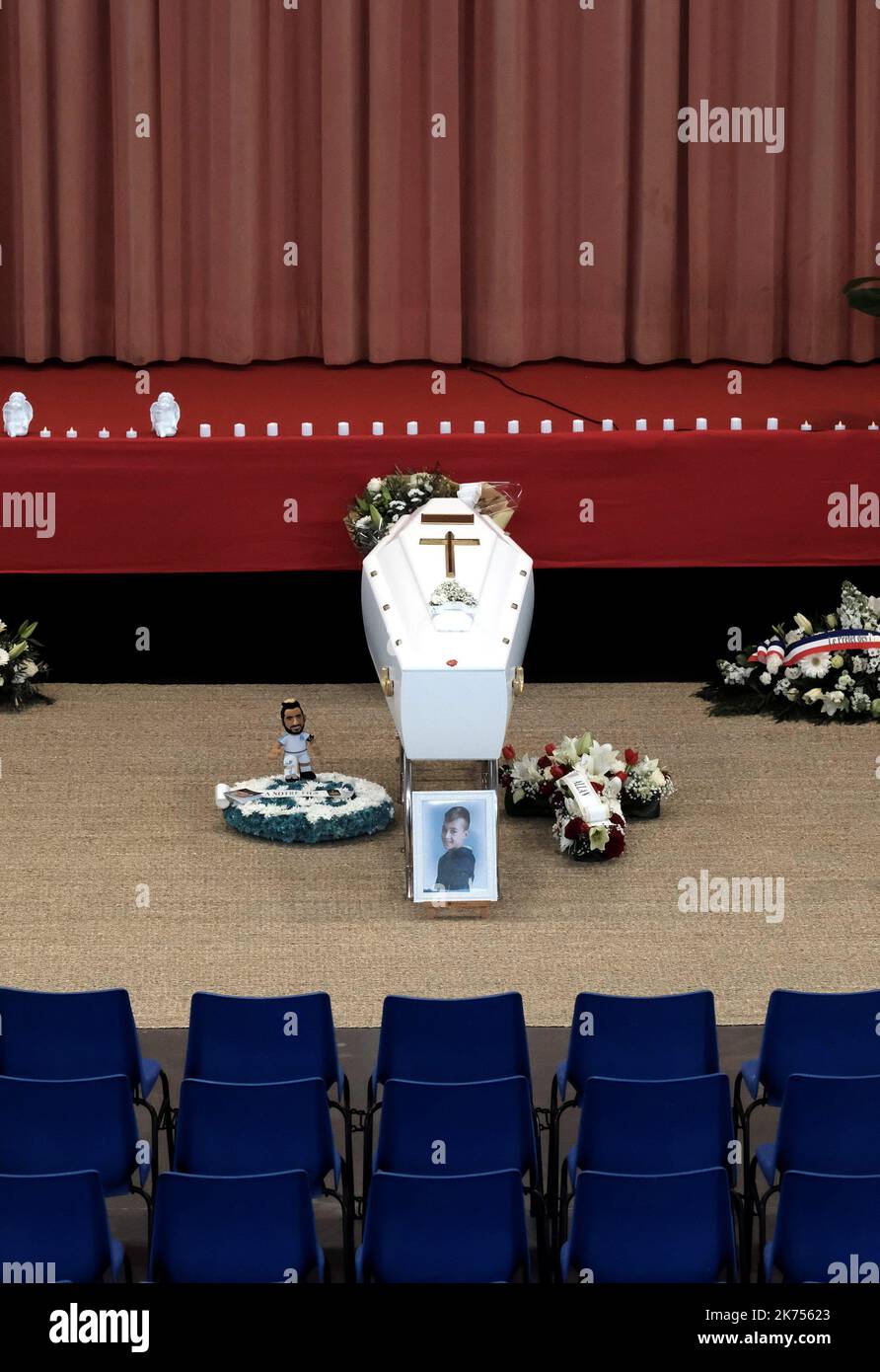 Coffin of victims killed in a collision between a train and a school ...