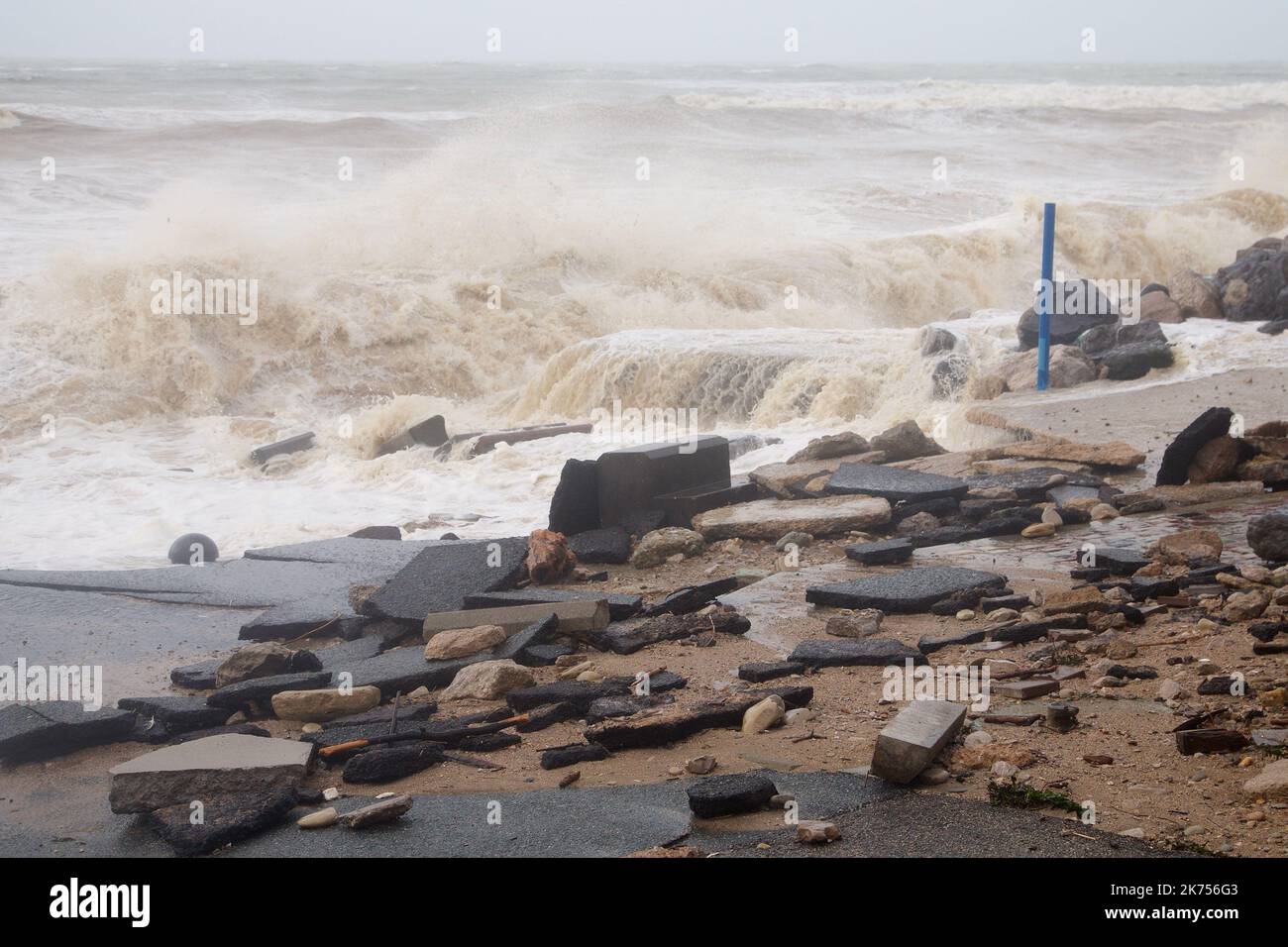 Huge waves crash over the sea walls in Lille as Storm Eleanor lashed ...