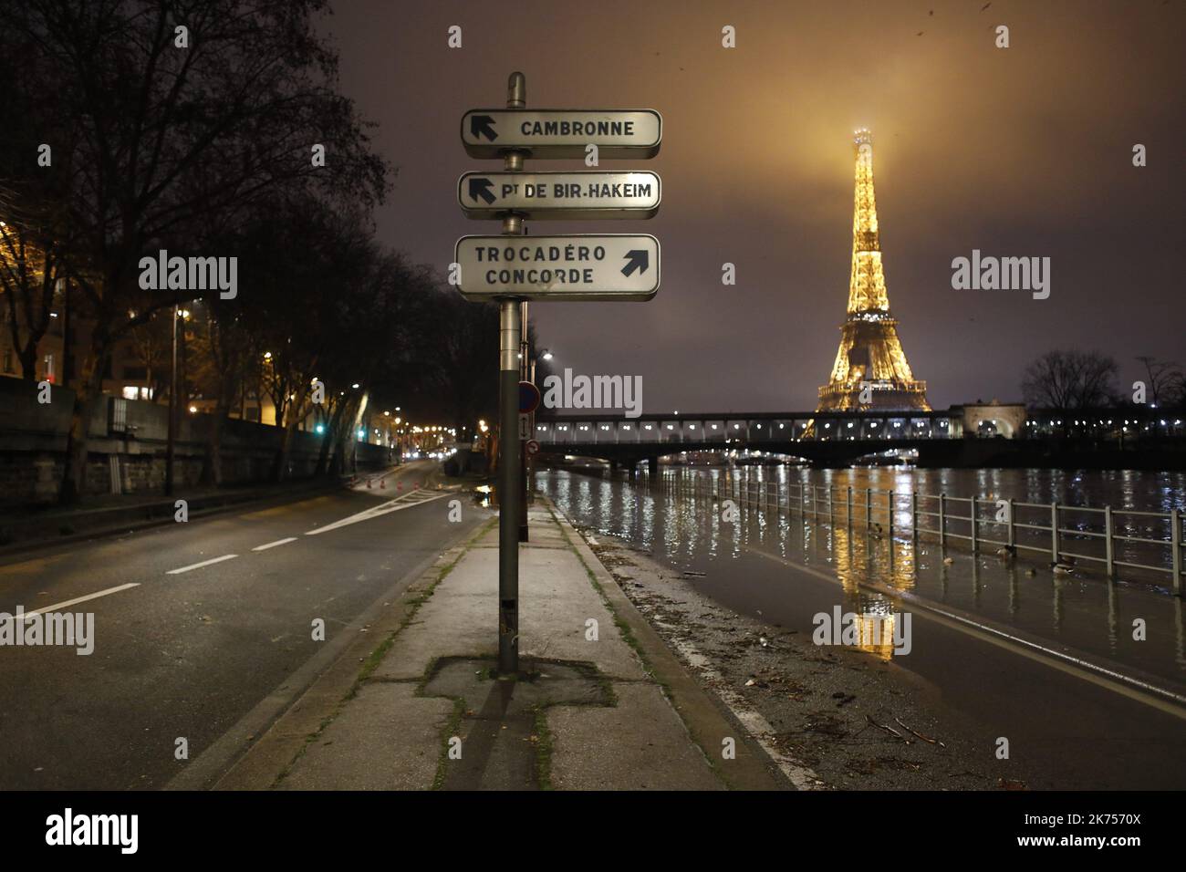 Flooding in Paris, France Stock Photo - Alamy