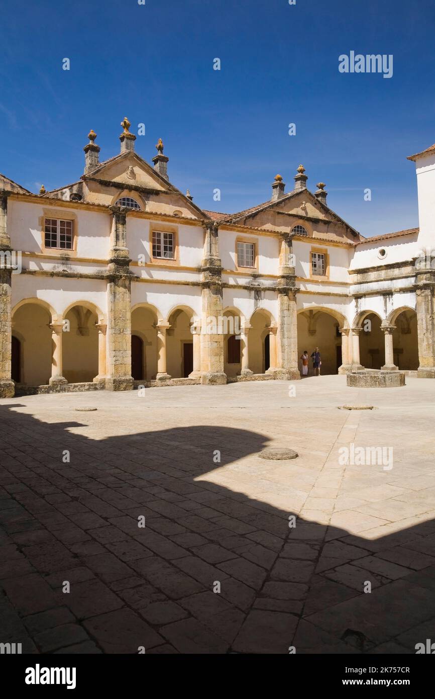 An Inner Courtyard at the Convent of Christ in Tomar, Portugal Stock ...
