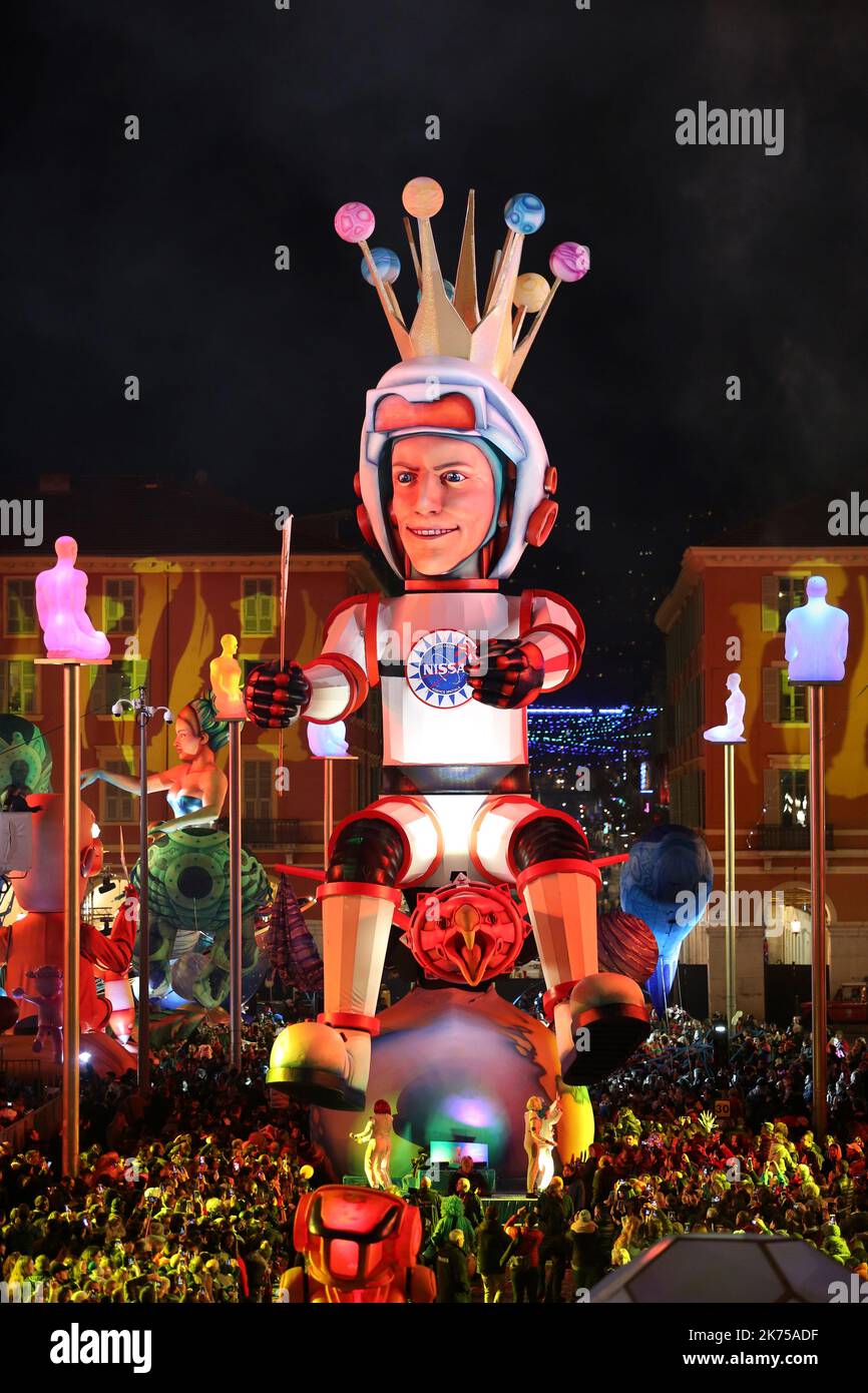A view of floats during the Nice carnival 2018 Stock Photo - Alamy