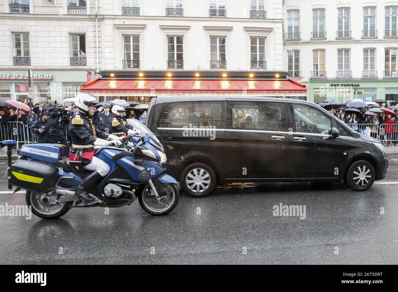 French gendarmes escort the coffin of the late Lieutenant Colonel ...