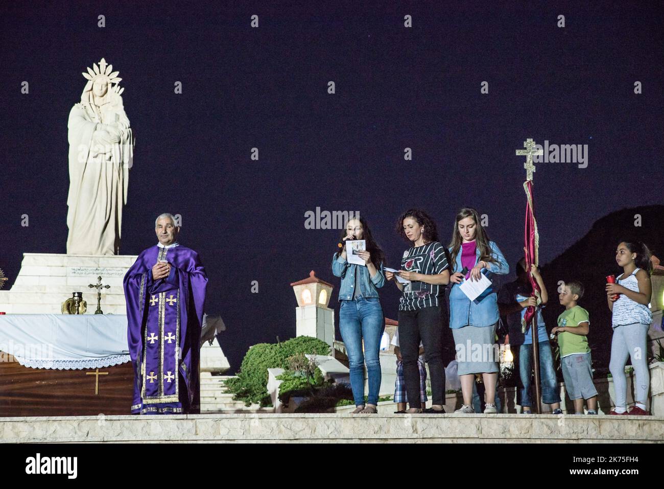 15/08/2017 - Lebanon / Qaa - Women recite prayers during the Assomption ...