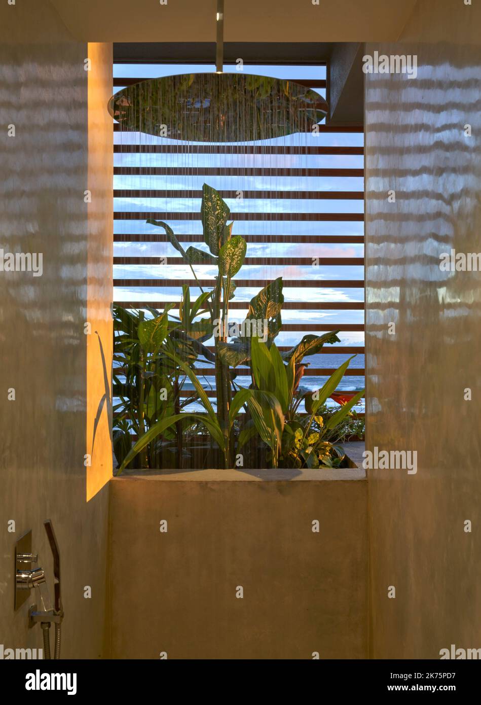 Anarchitect hi-res stock photography and images - Alamy