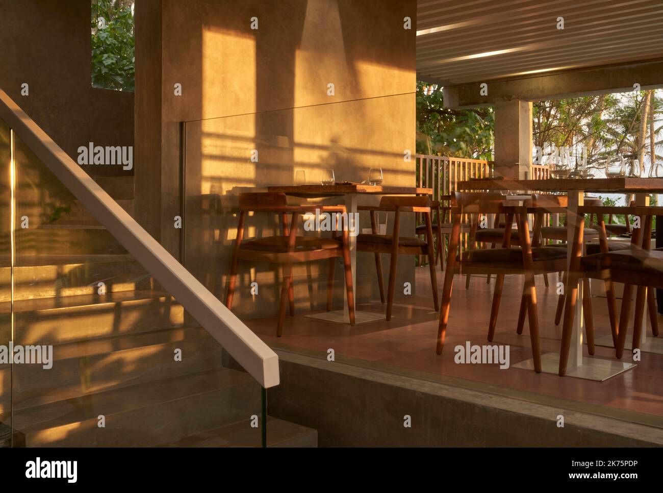 Sri lankan hospitality hi-res stock photography and images - Alamy