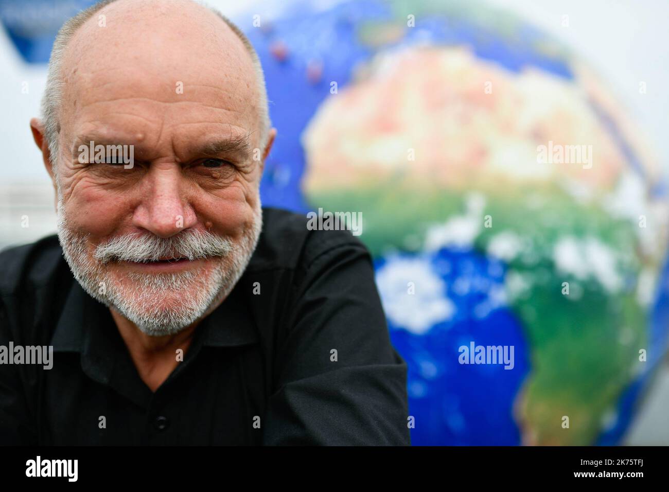 Portrait of the adventurer Don Don McIntyre (60) is the founder and ...