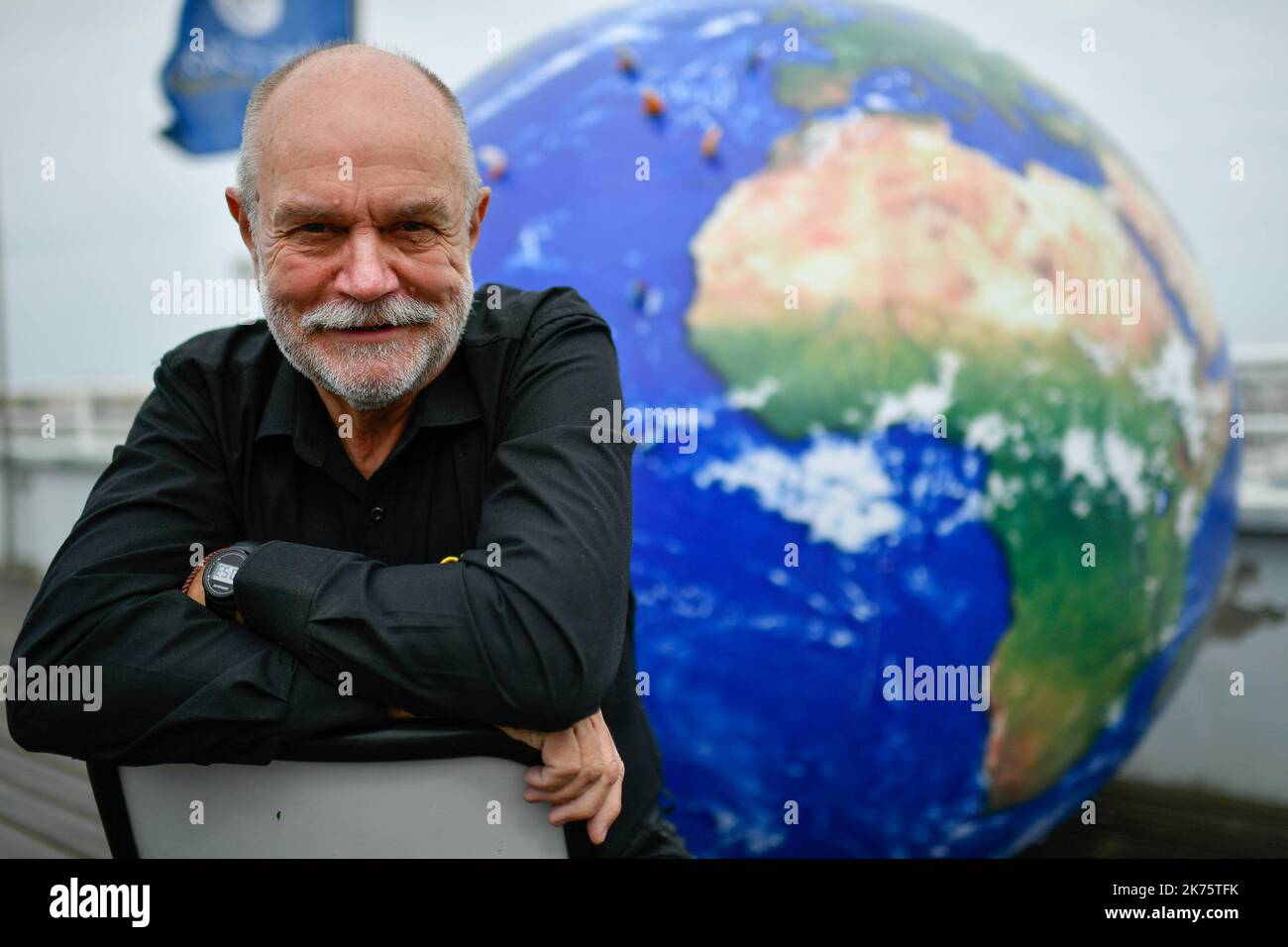 Portrait of the adventurer Don Don McIntyre (60) is the founder and ...