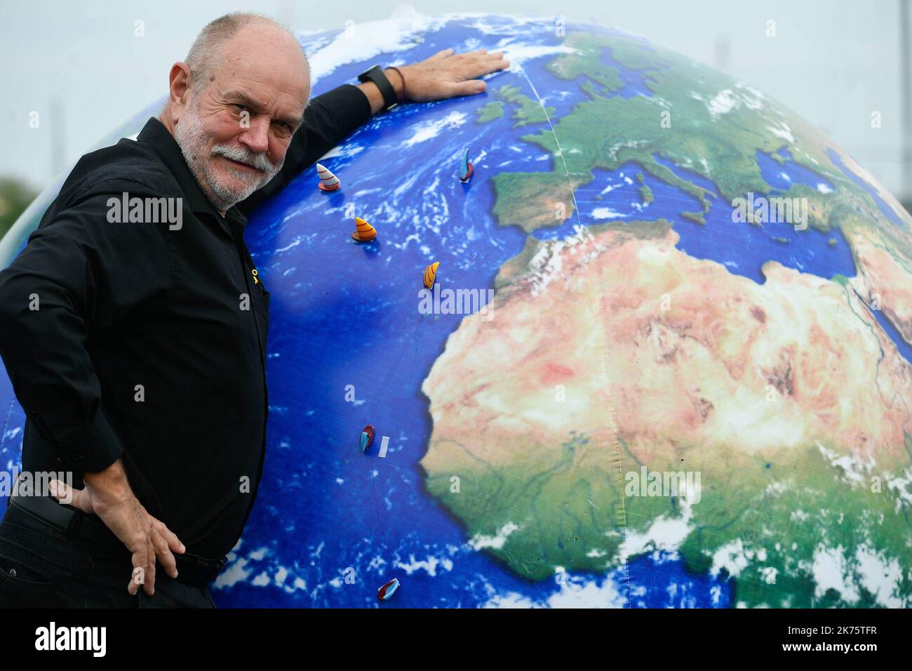 Portrait of the adventurer Don Don McIntyre (60) is the founder and ...