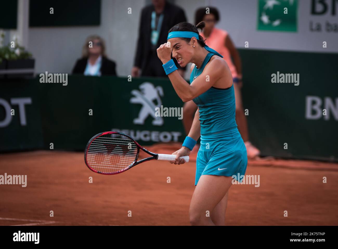 Caroline Garcia vs Shuai Peng. Caroline GARCIA Stock Photo - Alamy