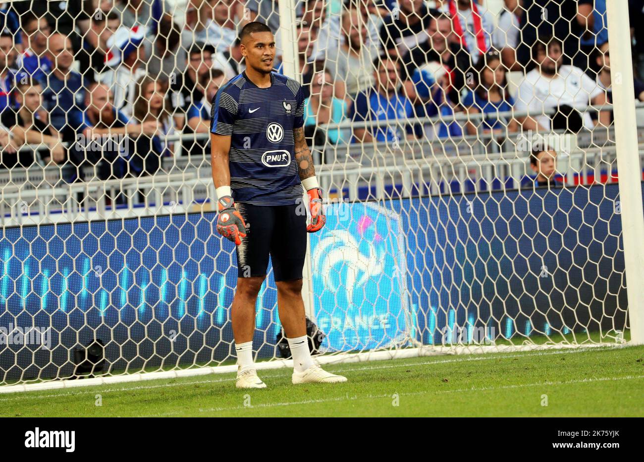 Action d'Alphonse Areola (France Stock Photo - Alamy