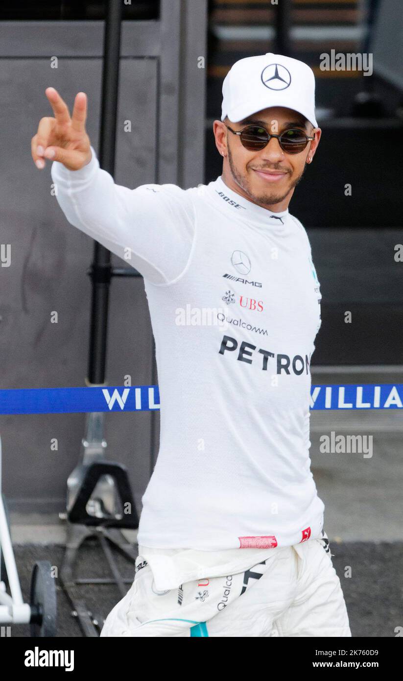 Lewis Hamilton Mercedes-Benz celebrates pole position Stock Photo - Alamy