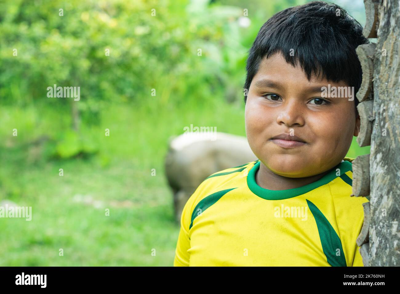 Dark skinned indigenous hi-res stock photography and images - Alamy