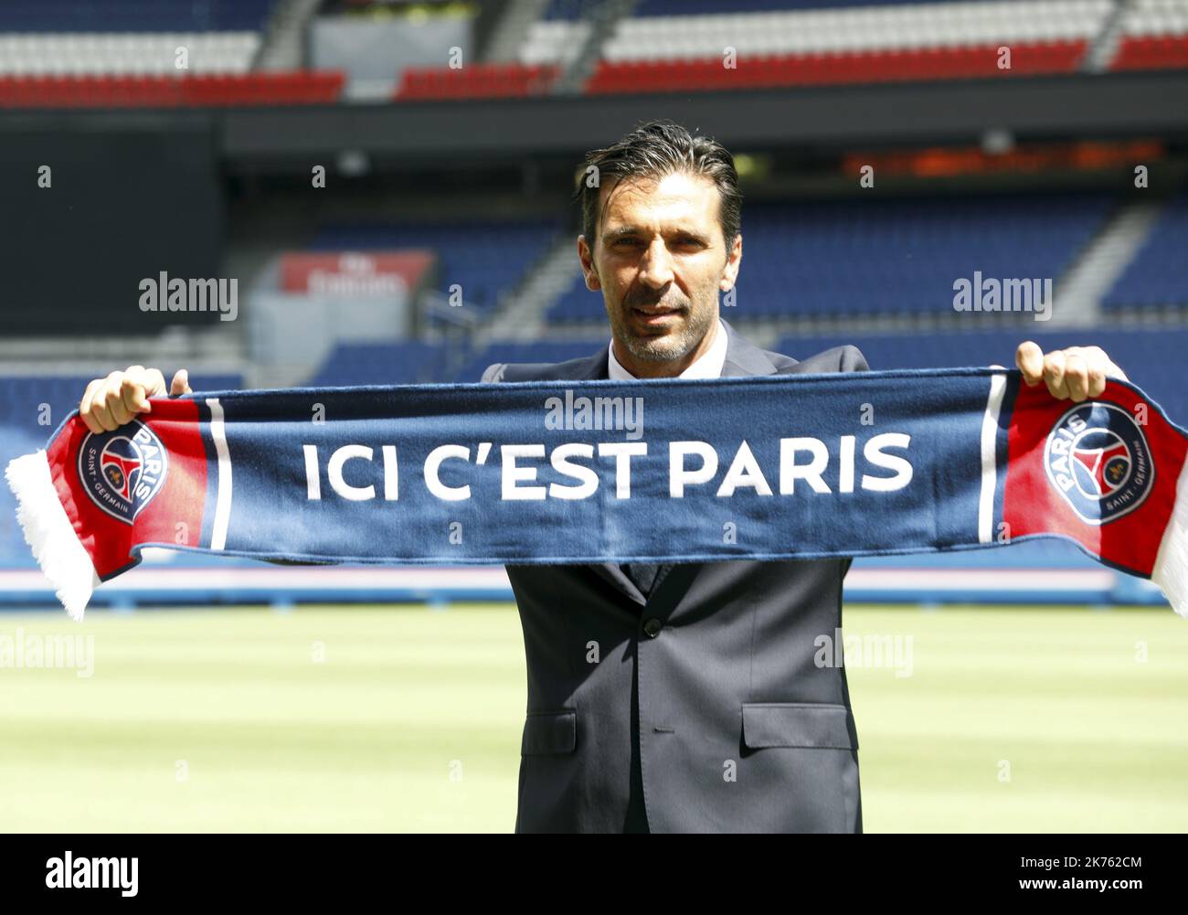 Gianluigi Buffon is unveiled as new goalkeeper for Paris Saint-Germain ...