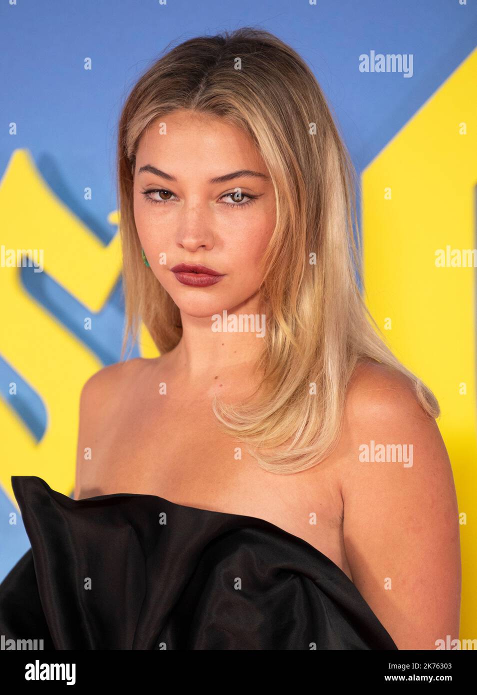 Madelyn Cline attends the "Glass Onion: A Knives Out Mystery" European ...