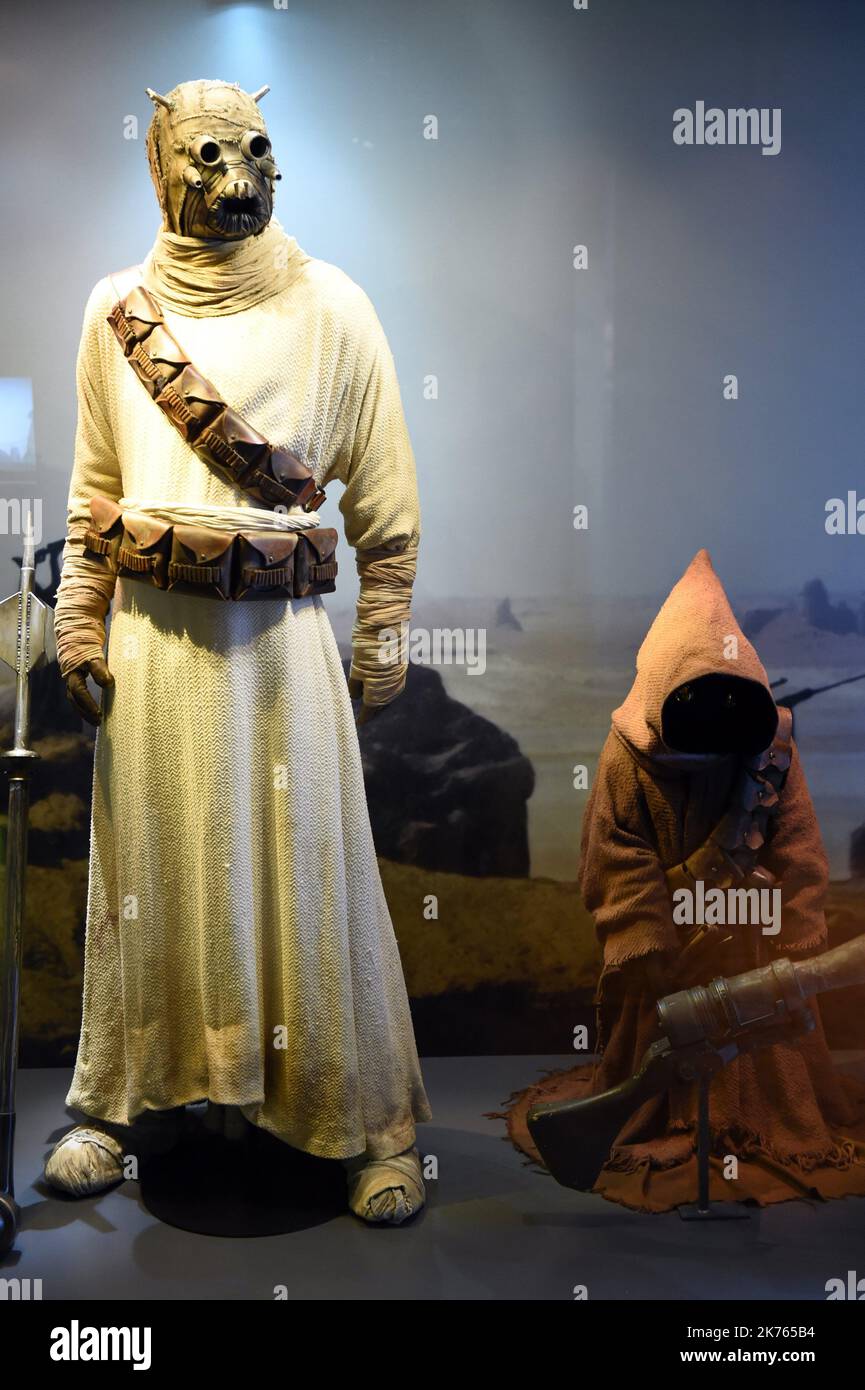 Costumes of a Tusken warrior with his gaffi stick (episode II The ...
