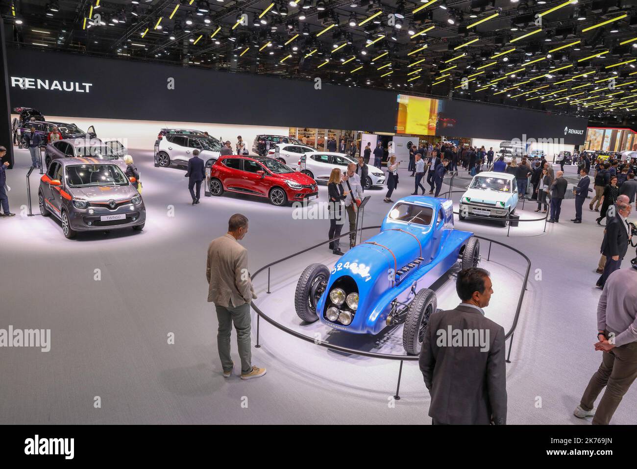 Paris Motor Show, international fair takes place from October 4th to ...
