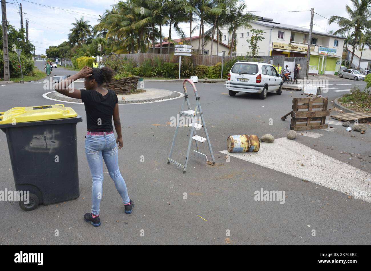 Protests continue in France on November 21, 2018 Stock Photo - Alamy