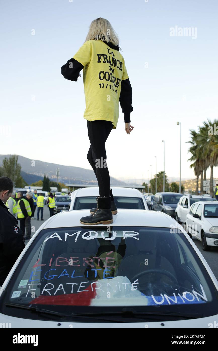 French fuel protests Stock Photo - Alamy