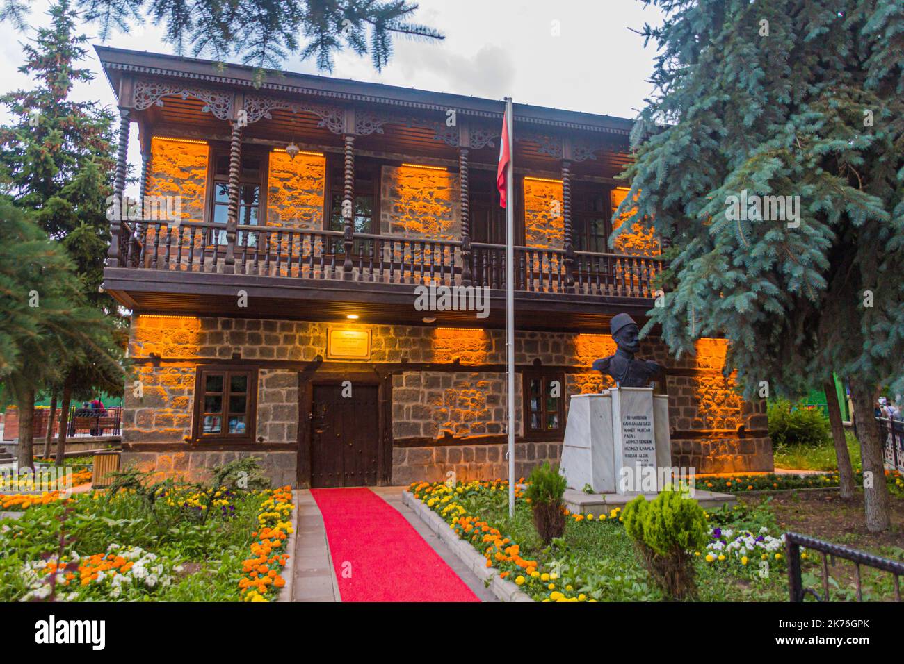 Kars park hi-res stock photography and images - Alamy