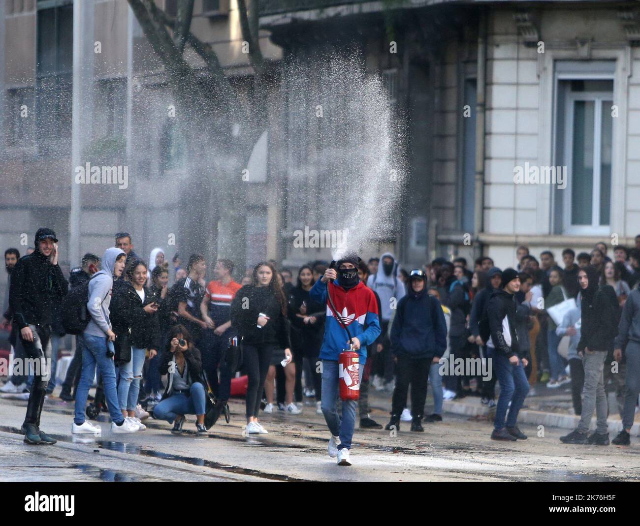 French fuel protests 'yellow vests". Damages seen a day after the 3rd ...