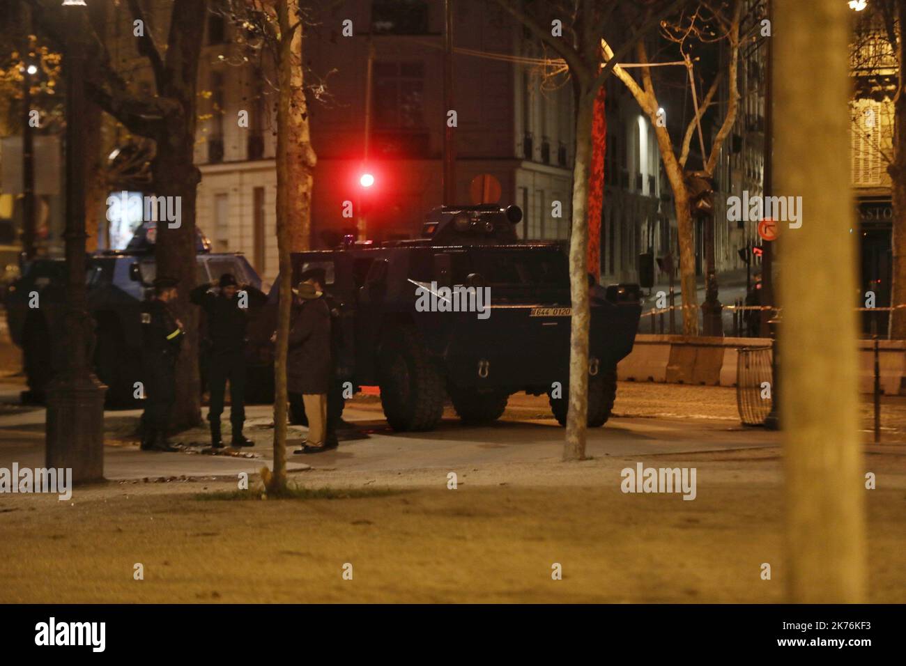Yellow Vest Protests continue all over France Stock Photo - Alamy