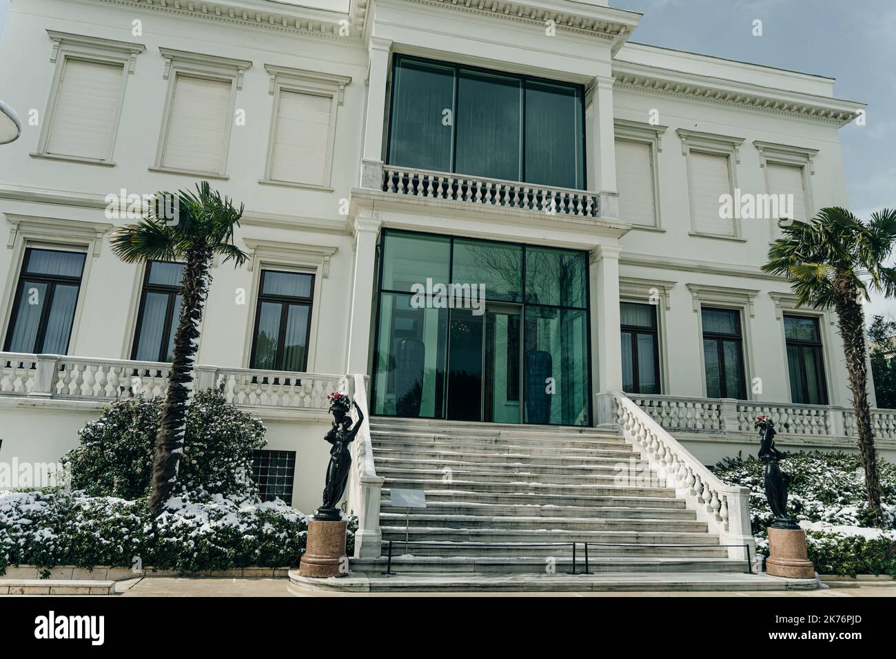 Sakip sabanci hi-res stock photography and images - Alamy