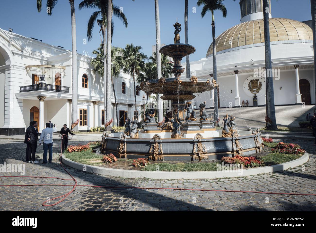 Assemblee nationale constituante hi-res stock photography and images ...