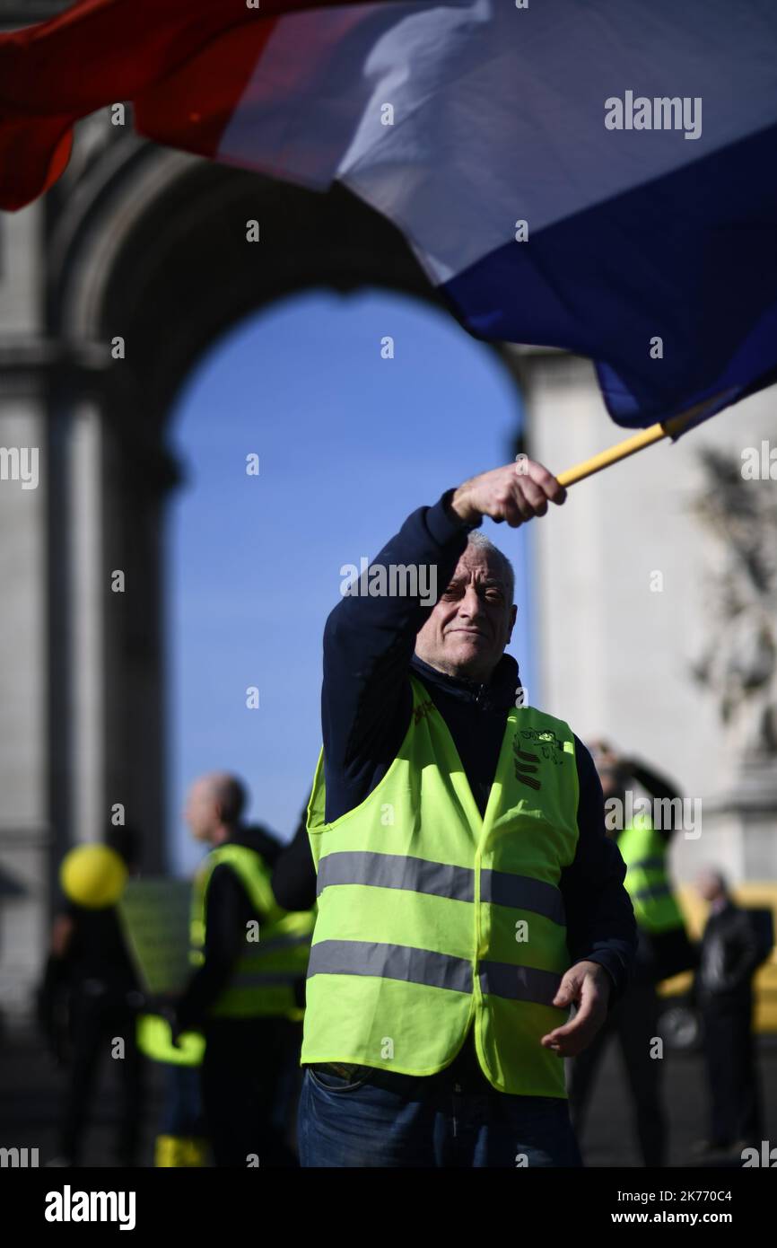 Demonstration of yellow vests in Paris celebrating the 3 months of ...