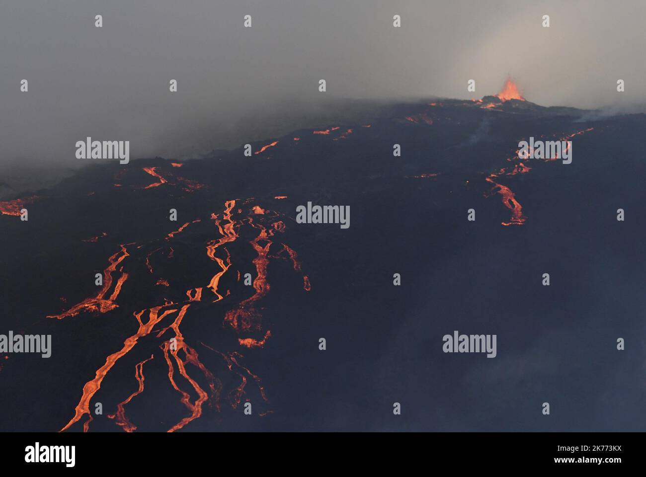 volcanic eruption on La Reunion, on march 7th 2019 Stock Photo - Alamy