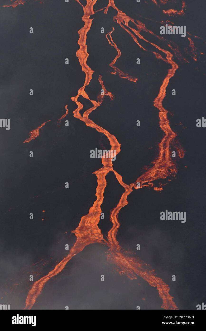 volcanic eruption on La Reunion, on march 7th 2019 Stock Photo - Alamy