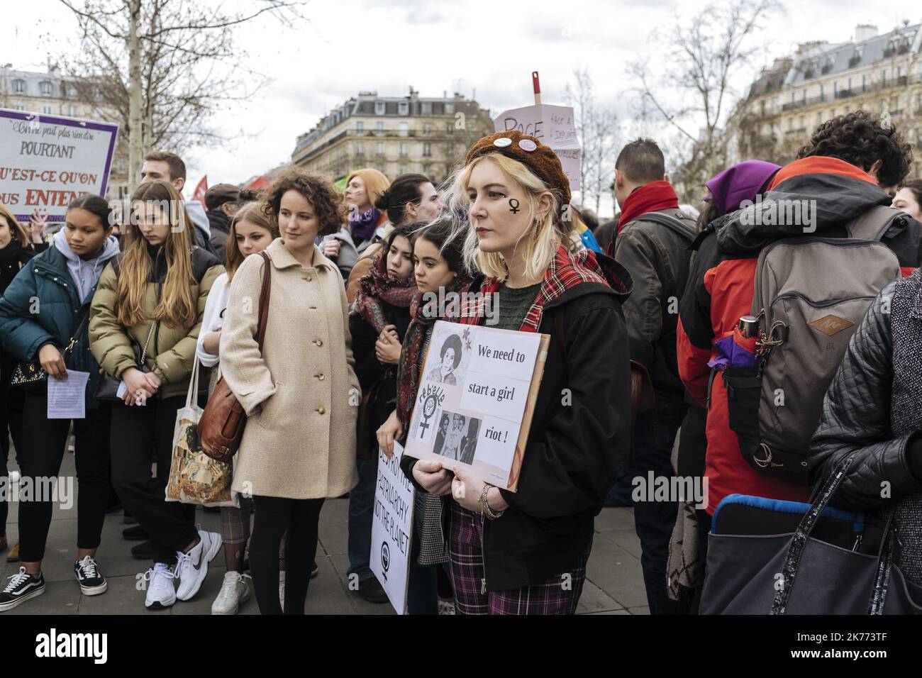 International Women's Day in Paris Stock Photo - Alamy