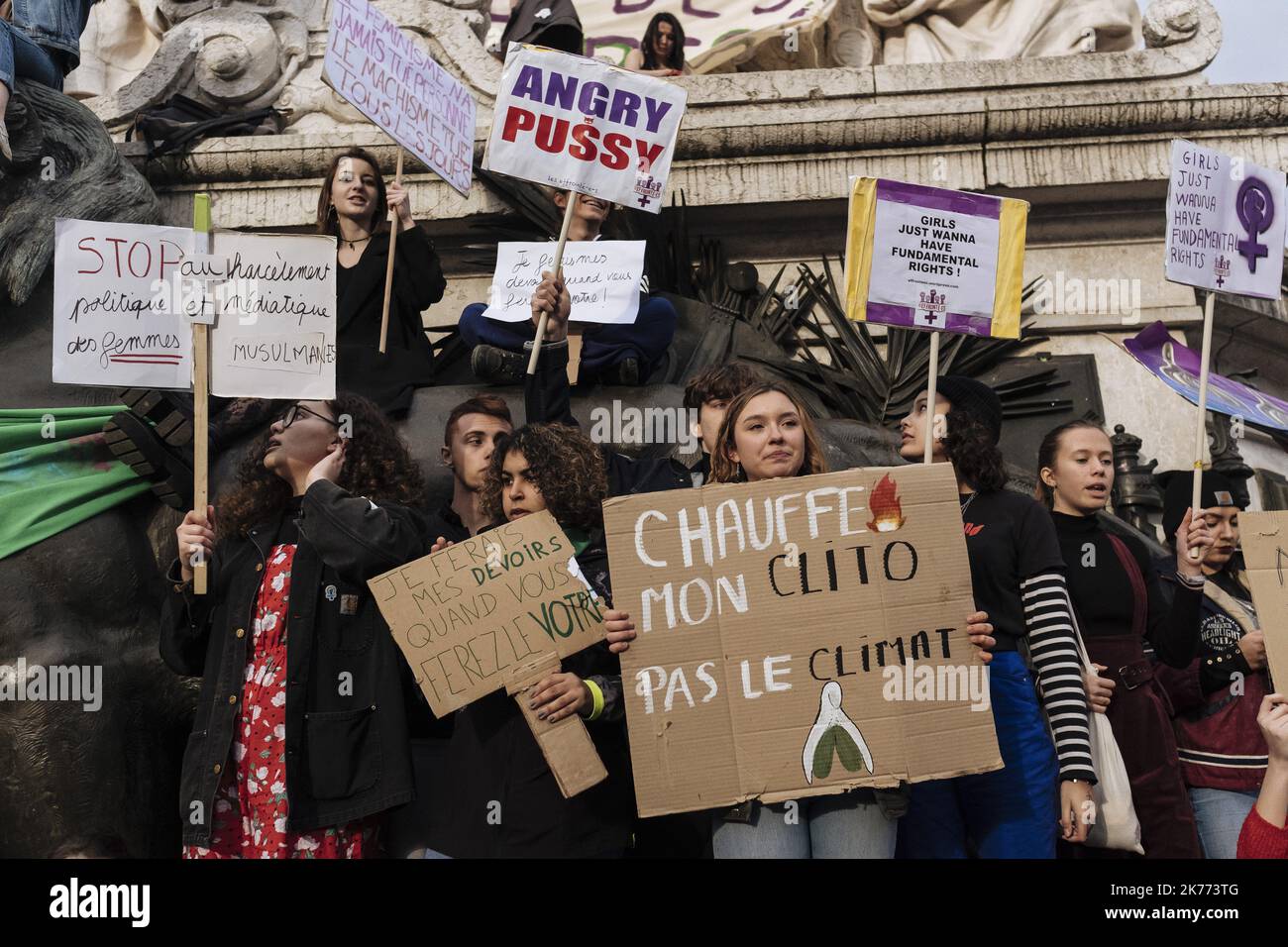International Women's Day in Paris Stock Photo - Alamy