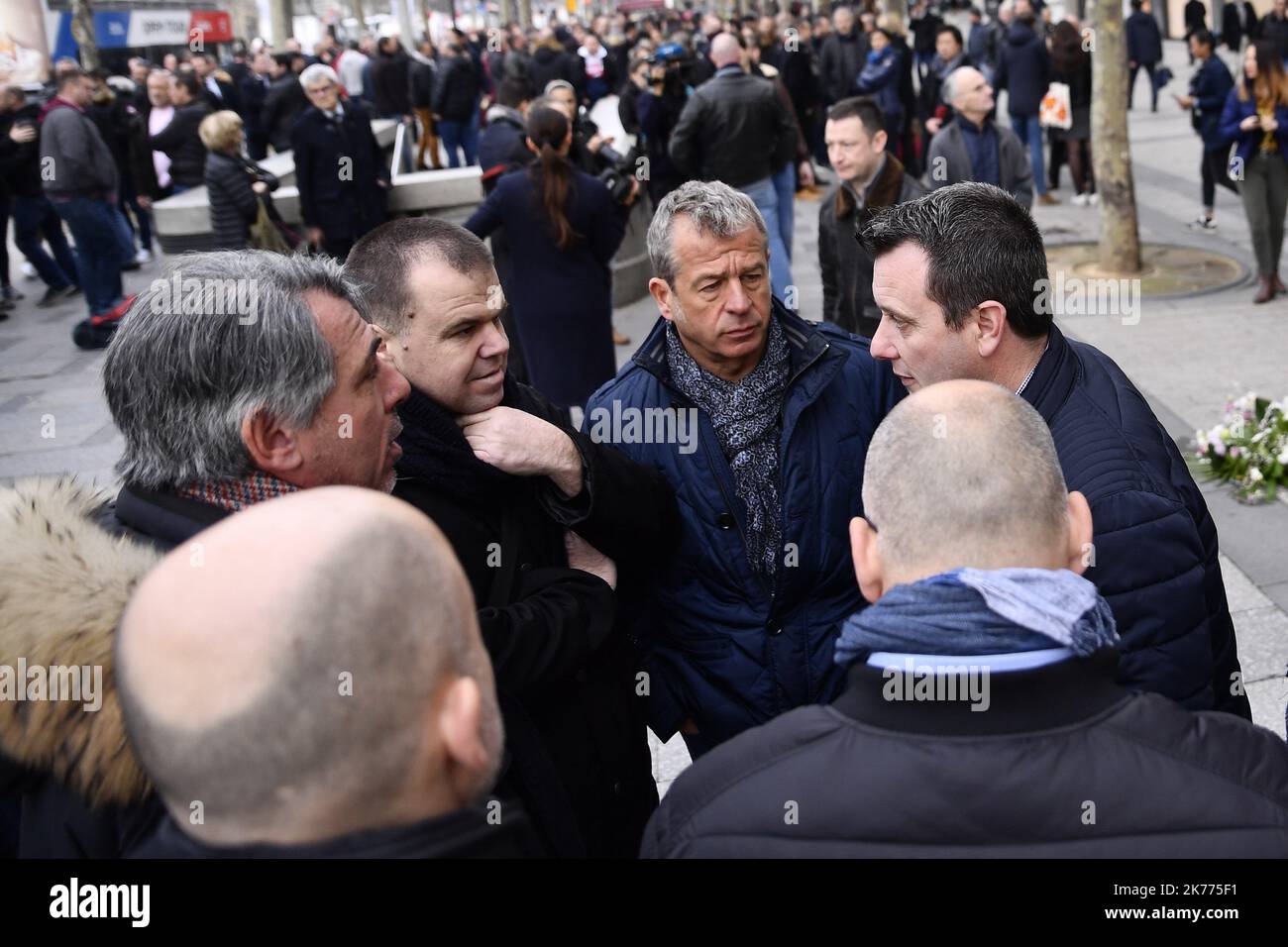 Frederic Lagache, Alliance Union. Gathering police unions on the Champs ...