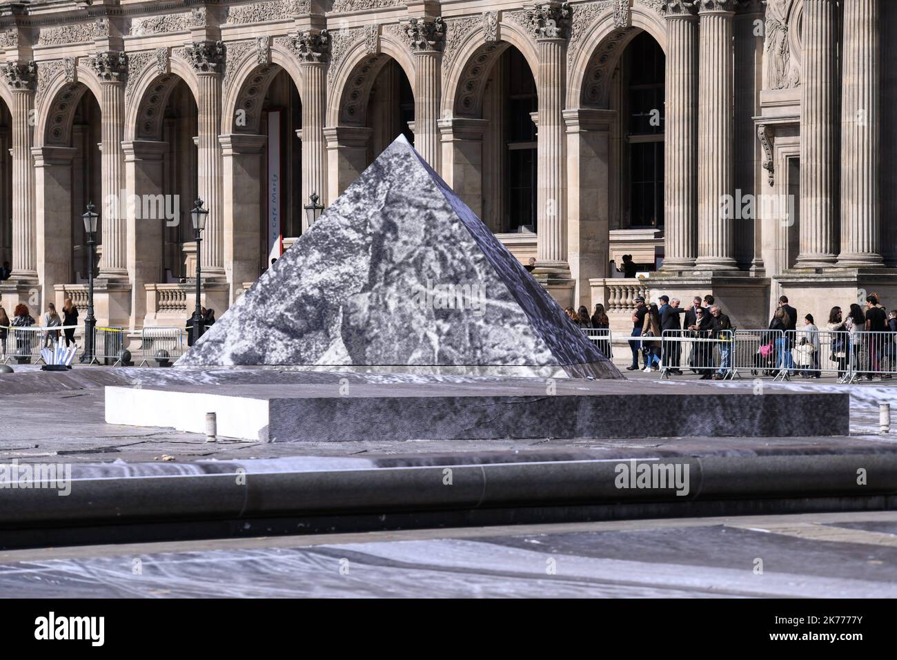 Paris / France On the occasion of the 30th anniversary of the Louvre ...