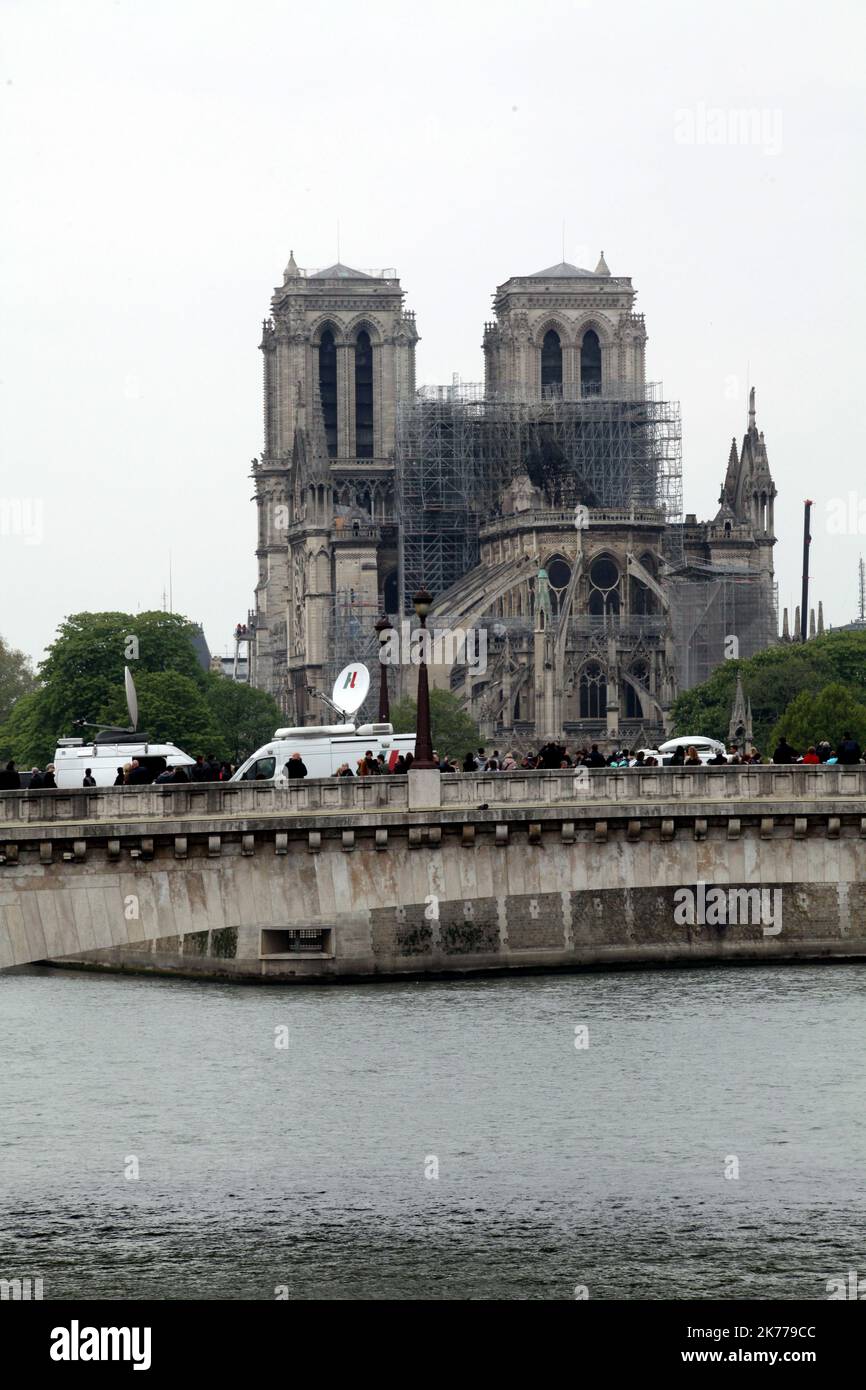 After the fire that devastated the most touristic place in Paris, the ...