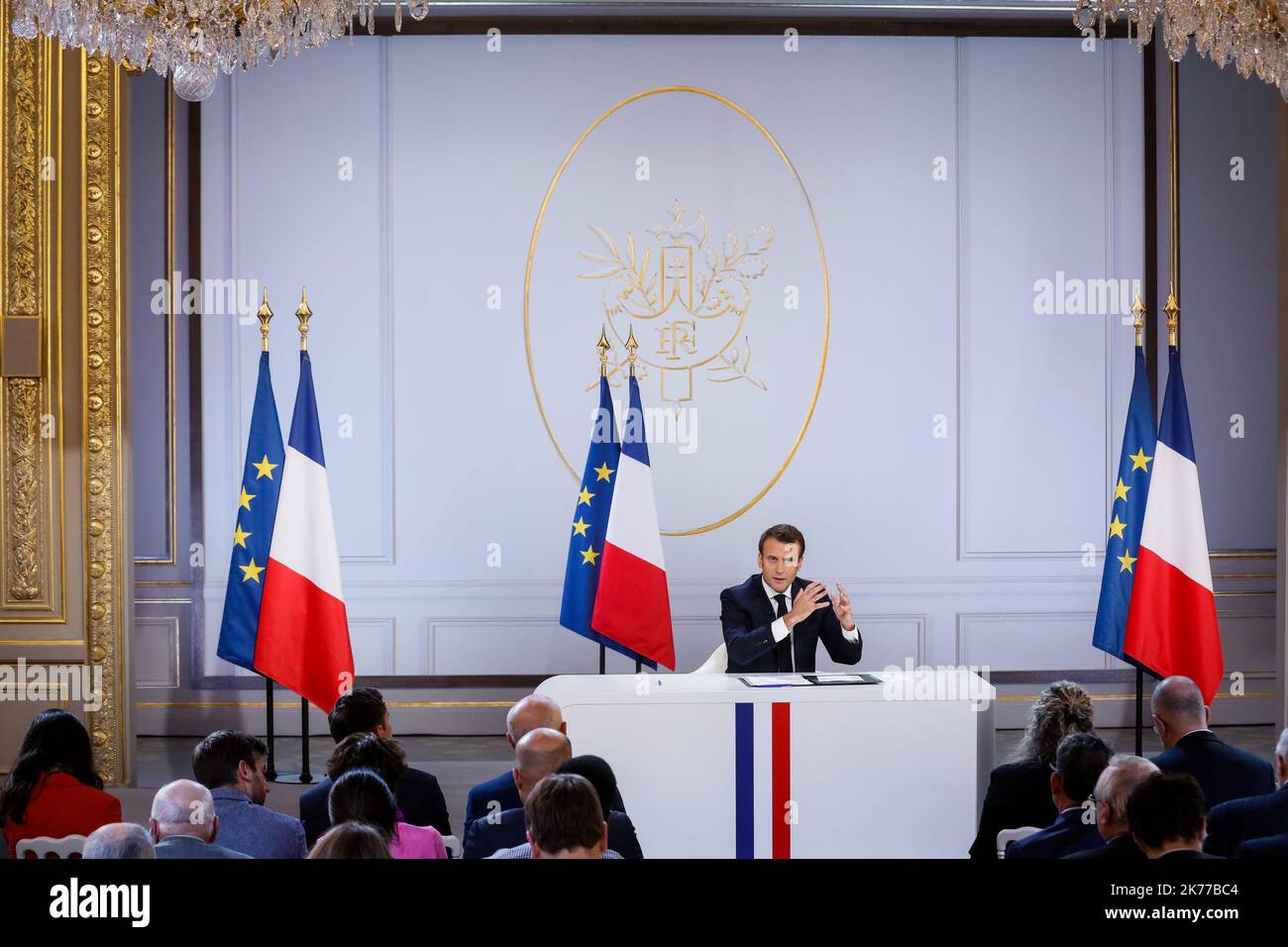 Emmanuel Macron announces measures in response to national debate ...