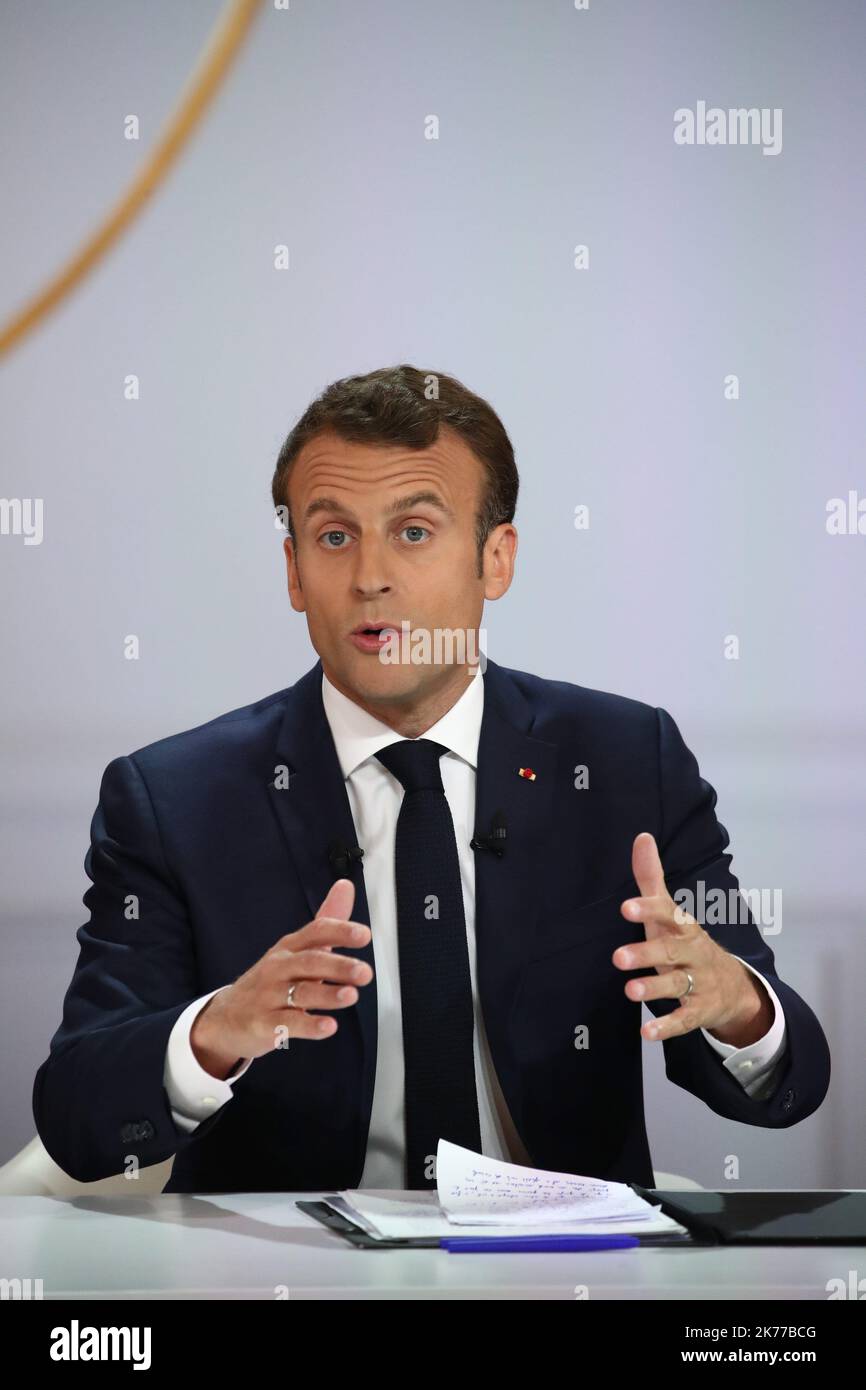 Emmanuel Macron announces measures in response to national debate ...