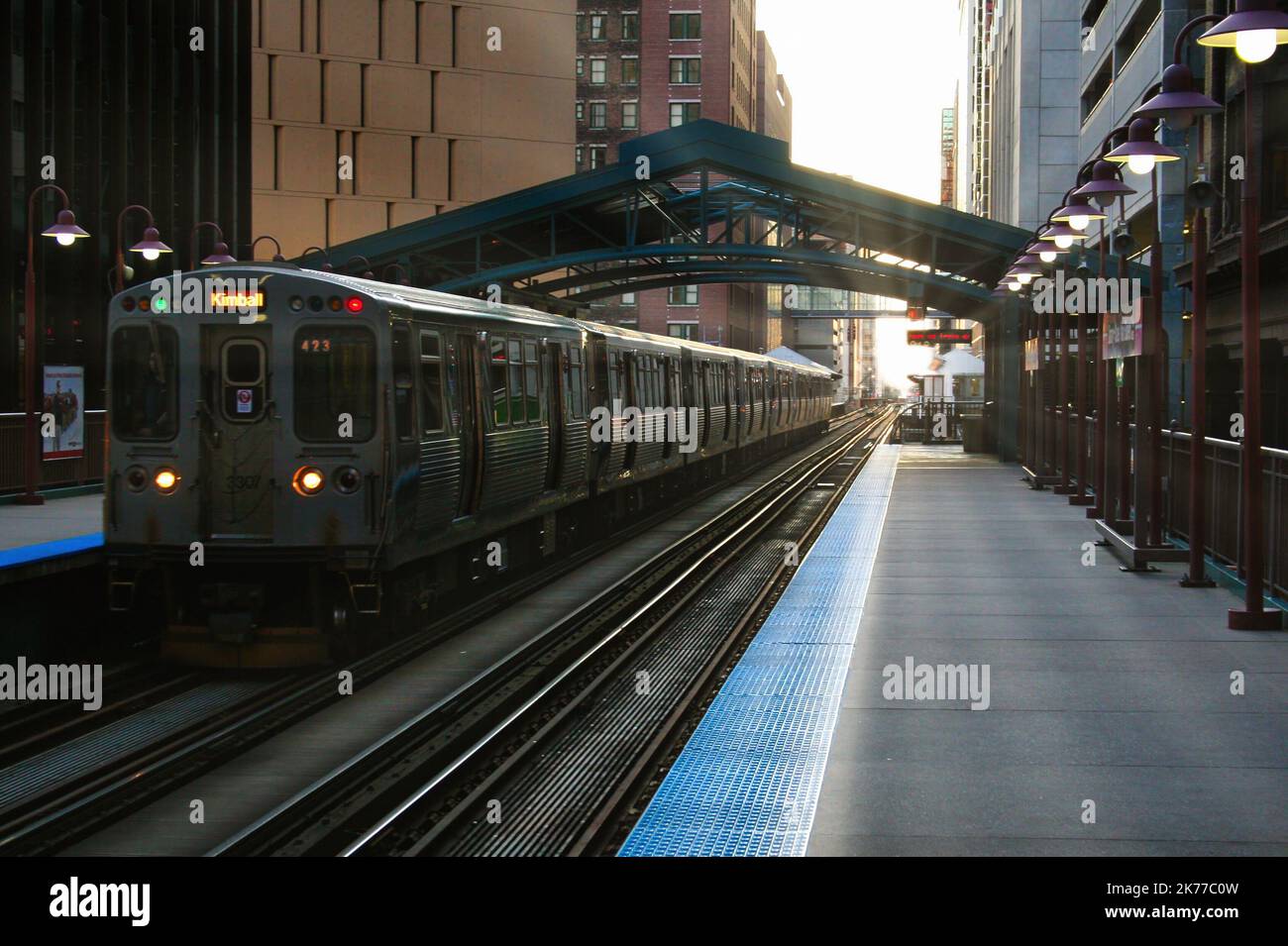 Chicago Elevated Rail at Sunset Stock Photo - Alamy