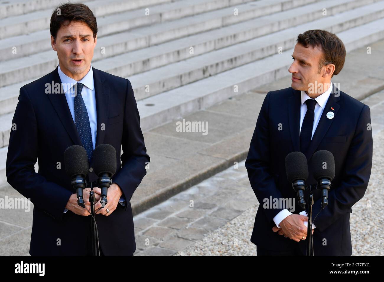 Justin trudeau in conference hi-res stock photography and images - Alamy