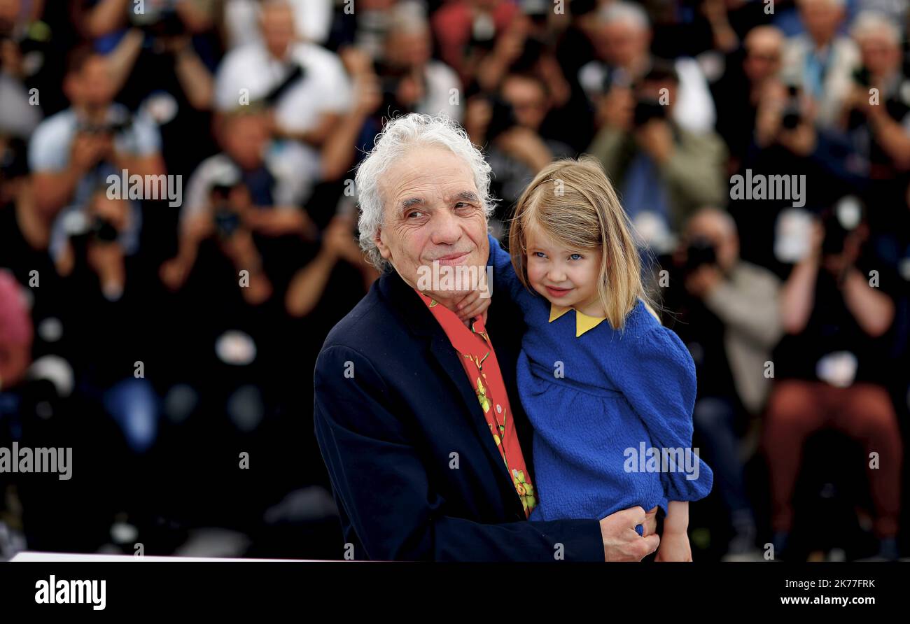 ©PHOTOPQR/NICE MATIN ; US director Abel Ferrara (L) poses with his ...