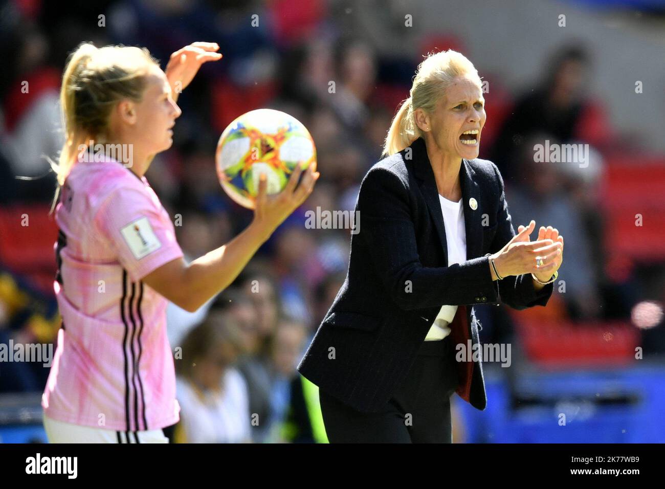 Michelle kerr hi-res stock photography and images - Alamy