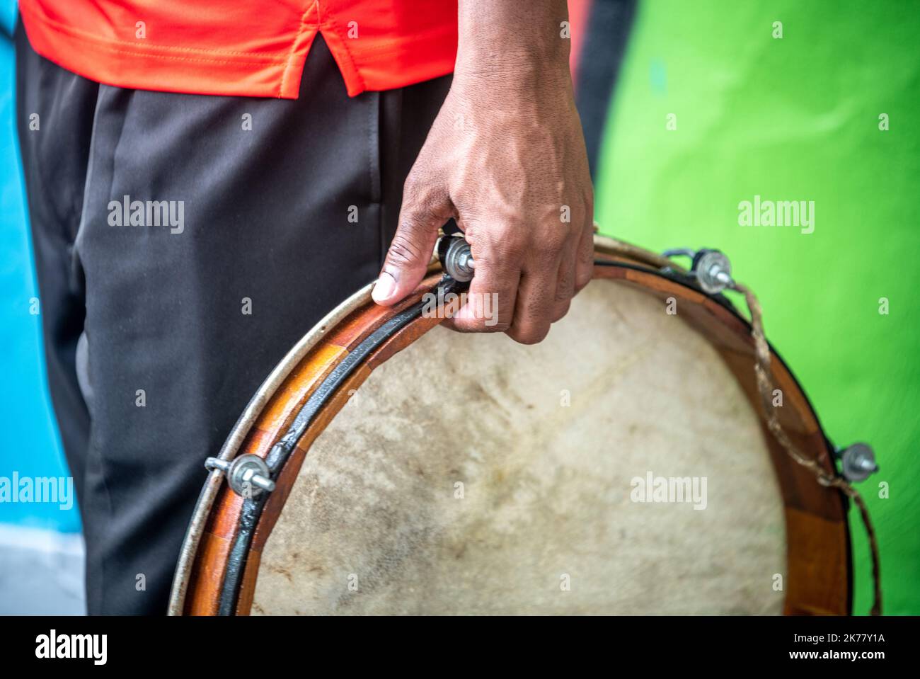 Hand man holding puerto rico hi-res stock photography and images - Alamy