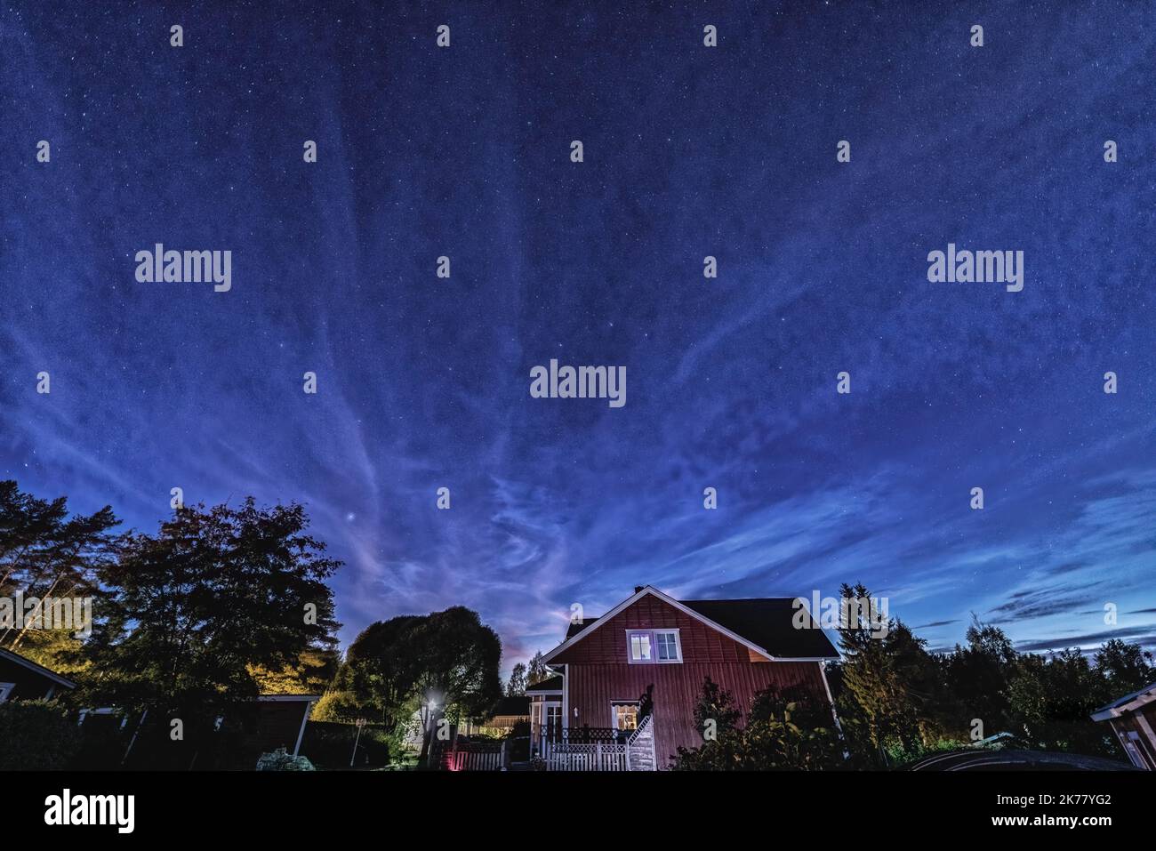 How to capture star trails hi-res stock photography and images - Alamy